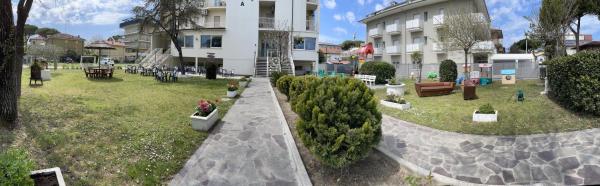 Hotel Amedea - Milano Marittima