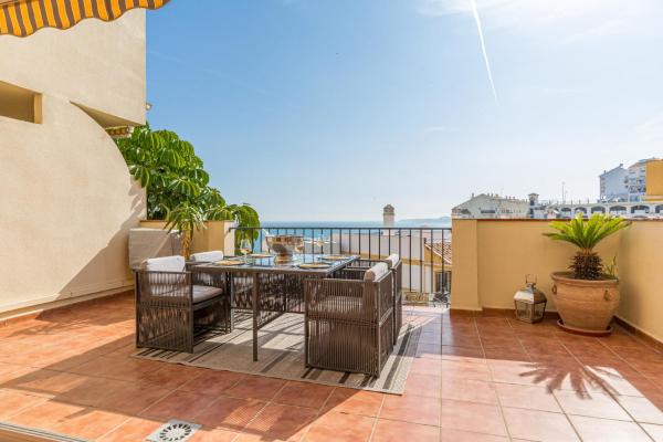 2 Bed Apartment, Big Terrace, Pool, Views + Beach! - Alhaurín de la Torre