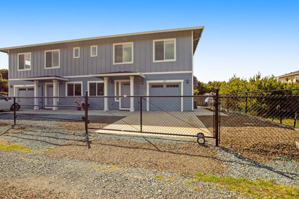 Rjd Beachside Vacation Home B - Manzanita, OR