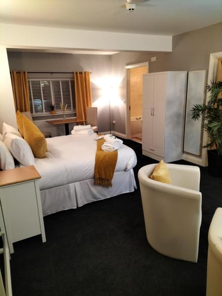 Sutherlands Hotel - Newcastle upon Tyne