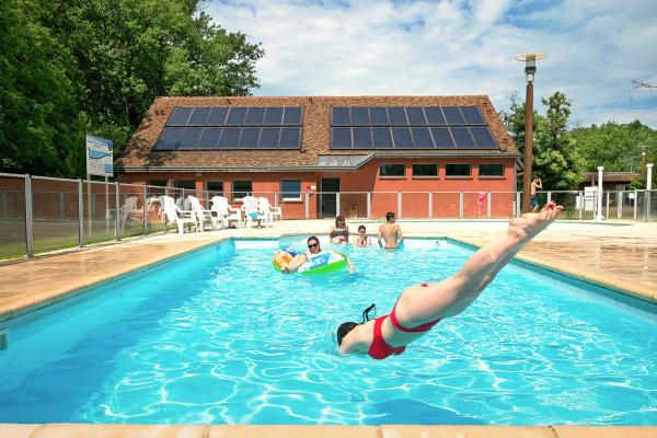 Camping Onlycamp Le Pont Romain - Le Mans