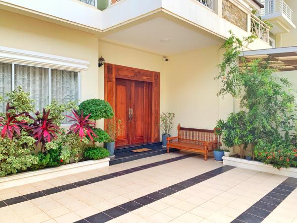 My Key Premier Palace Private Villa - Cambodia