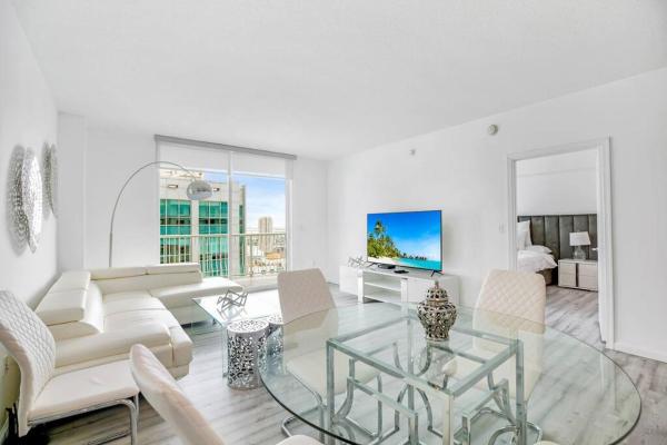 Amazing Penthouse In Beautiful Brickell 42 Floor!! Free Garage Parking - Jungle Island, Miami