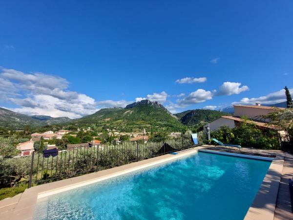 Mas Christiane Gîte 1st Floor Dans Le Mas - Buis-les-Baronnies