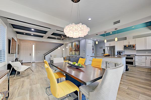 Ingraham Delight Chic Pacific Beach Townhome With Rooftop Deck & Central Ac - Walk To The Beach - La Jolla Cove Beach, CA