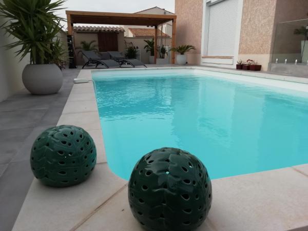 Appartement Au Dessus De La Maison Du Saunier - Plage Salin de Giraud