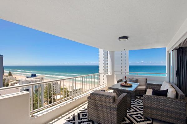 City Skyline Retreat W/ Balcony And Stunning Views - Gold Coast