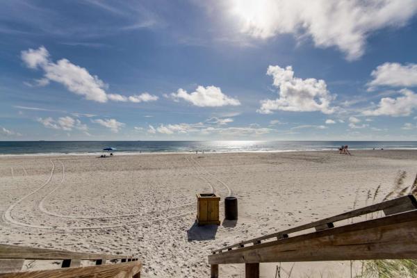 High Tide & Sunshine! - Ponte Vedra Beach, FL