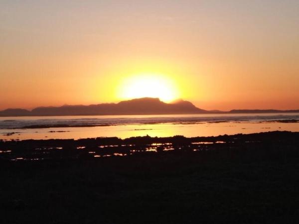 Sunset Paradise - Cape Town
