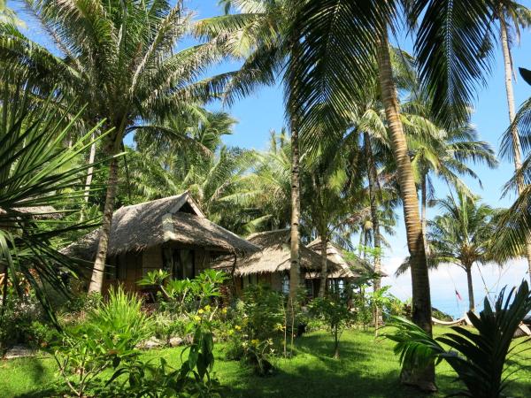 Camiguin Volcan Beach Eco Retreat & Dive Resort - Camiguin