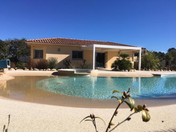 L'hacienda Piscine Chauffée à 28, Spa, Boulodrome Et Court De Tennis Privés, 2 Villas Indépendantes - Zonza