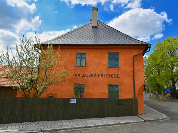 Valečská Pálenice - Chemnitz
