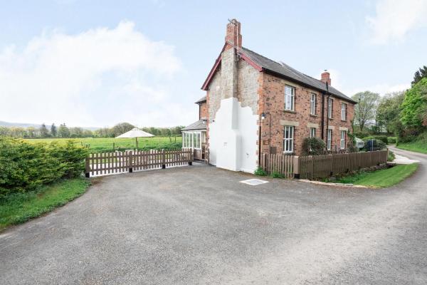 2 Siluria Cottage - Shropshire