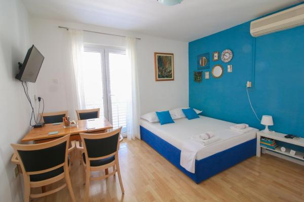 Apartment Bili-sea View Apartment In The Center - Makarska
