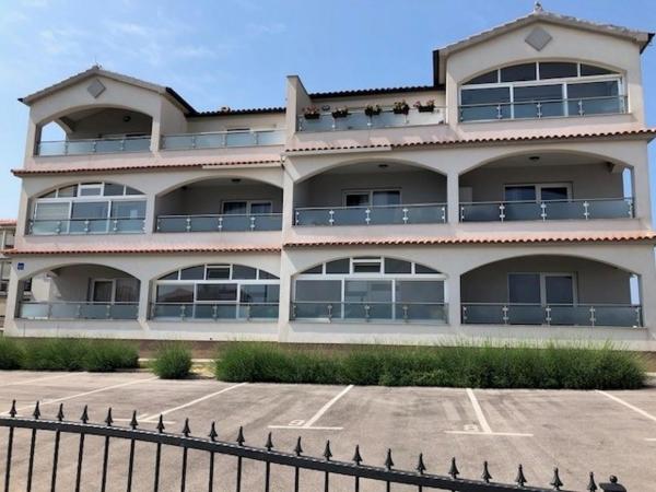 L&b Apartment Nin - Zaton