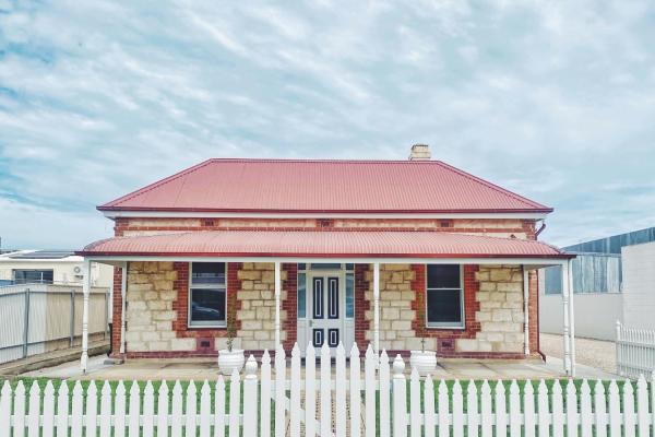 The Central Cottage - Port Lincoln - Port Lincoln