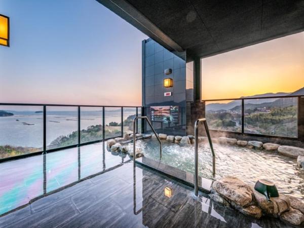 Livemax Resort Miyahama Ocean View - Iwakuni