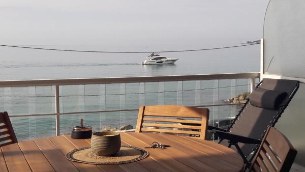 Splendide Studio Front De Mer - Alpes-Maritimes