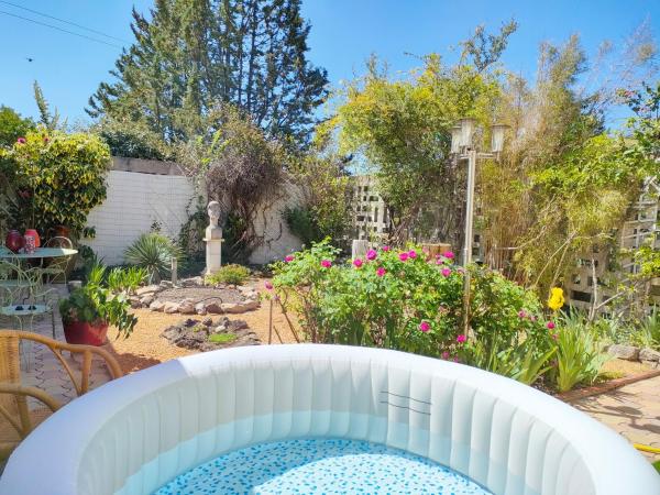 La Vie Est Belle, Chambre Privée Dans Une Villa - Trets