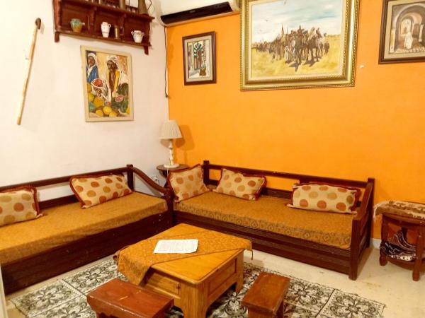 Comfortable Apartment In Tunis 55 M² With City Terrace View - Tunisia
