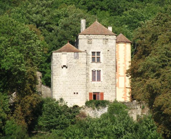 Château De Champrenault, Voyagez Dans Le Temps - Côte-d'Or