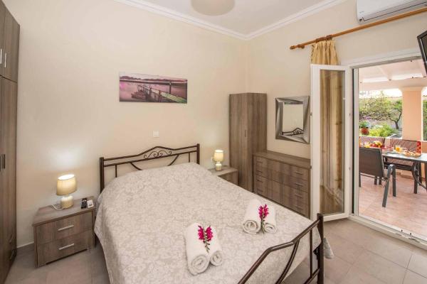 Lollas Apartments Acharavi Corfu - Kassiopi