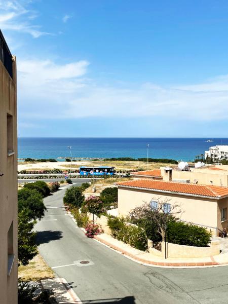 Direct Sea View & Quality Bed - Kings Palace 1 Bed - Paphos