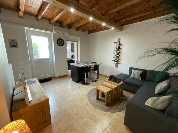 Maison De Ville A 5 Min à Pied De La Tour Luma - Paradou