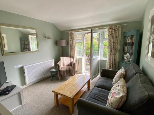 The Retreat Holiday Apartment - Polperro