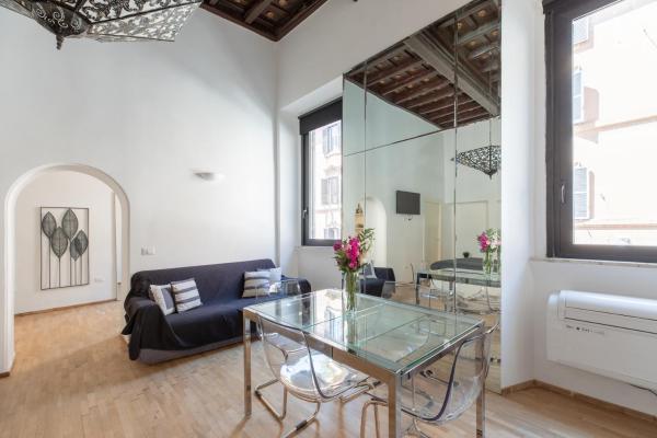 Iflat Bright Apartment Near Piazza Di Spagna - Roma