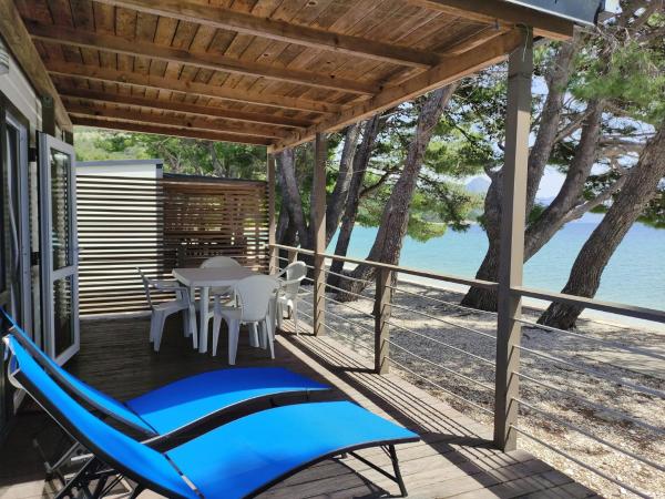Kamp Dole - Navores - Croatia