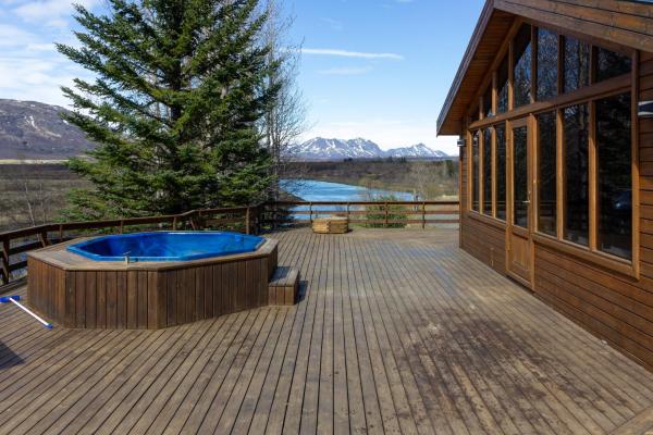Gorgeous Riverside Lodge In The South Of Iceland - Island