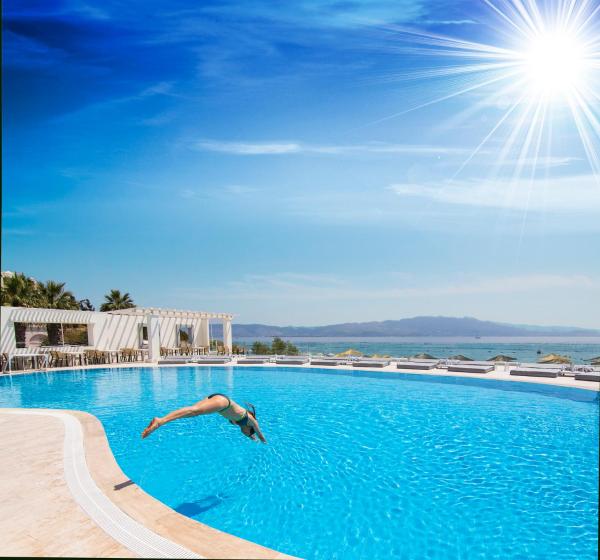 Charm Beach Hotel - Akyarlar