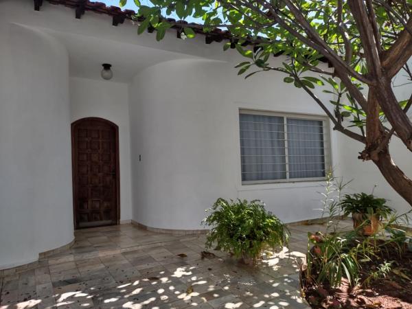 Casa Em Bairro Residencial Próxima Ao Centro E Hb - São José do Rio Preto