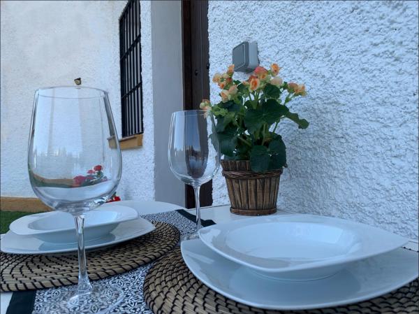 Encantador Apartamento-céntrico-con Amplio Jardín - Torremolinos