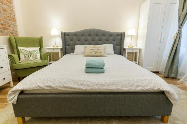 Beautiful Apartment In Heart Of Historical Center - Timișoara