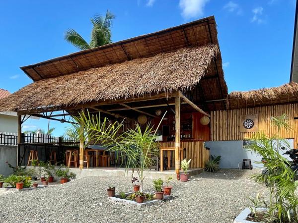 Momo Hostel - Moalboal