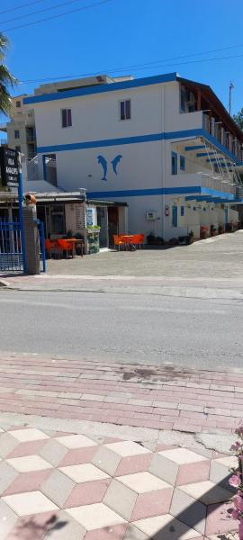 Rooms And Apartments Analipsi - Albania