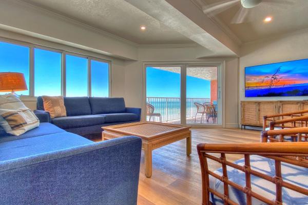 Beach Cottage 2105 - North Redington Beach, FL