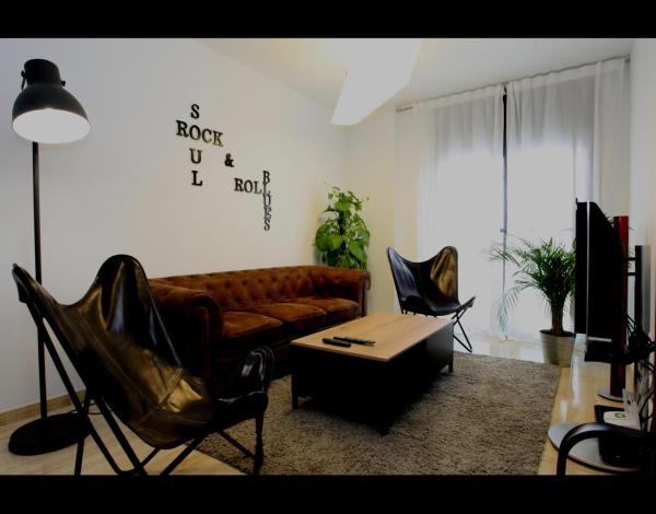 Rock & Roll Apartament -Aire Acondicionado En Todas Las Habitaciones Y Salón- - Sant Jaume d'Enveja