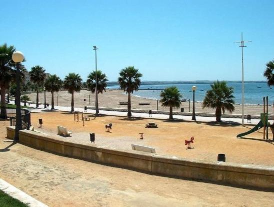 Adosado En Puerto Real Junto Paraje Natural - Cadix