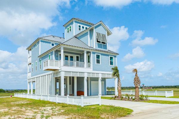 The Blue Pelican - Galveston
