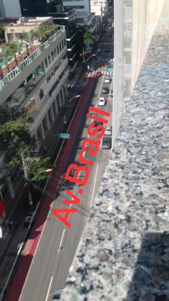 Apto Av. Brasil - Centro - Balneário Camboriú