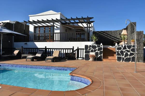 Villa Sea Breeze Ocean View - Playa Blanca, Las Palmas, Spain