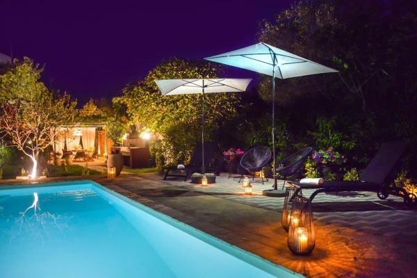 The Red House In Dassia - Corfu