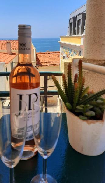 Beach And Mountain Apartment Lisboa / Sesimbra - Portugal