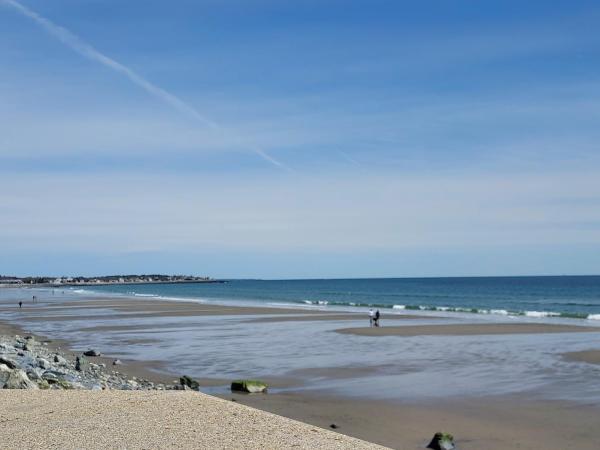 Oc North Beach Ocean Front Condo With Spectacular Views - New Hampshire