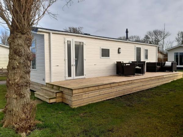 Chalet By Wadden Sea With Sunny Garden - Texel