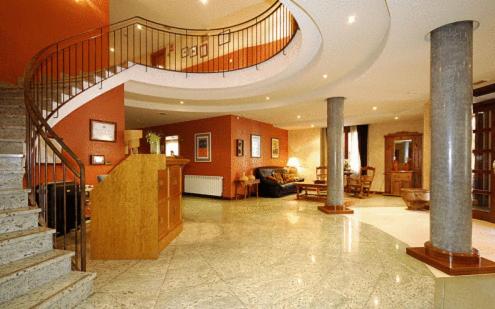Hotel Pirineos - Benasque
