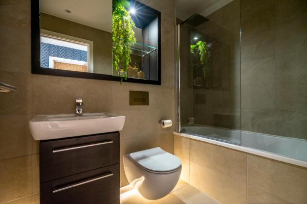 Waterside Retreat @ Ryedale House - York